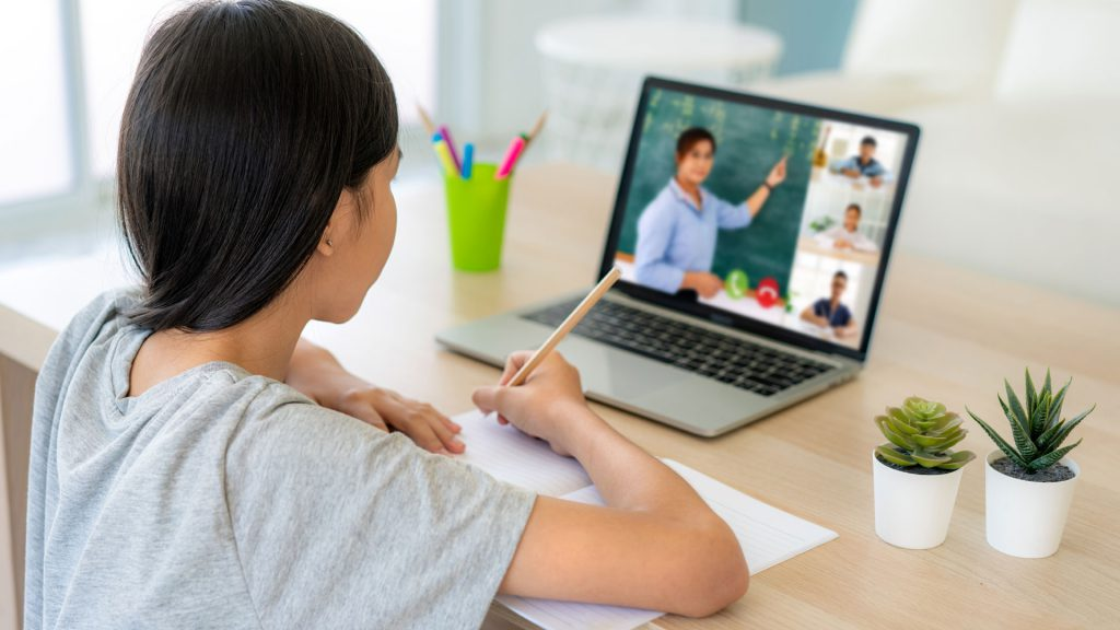 How Do I Find a Private Tutor Near Me? | Tech Magazine