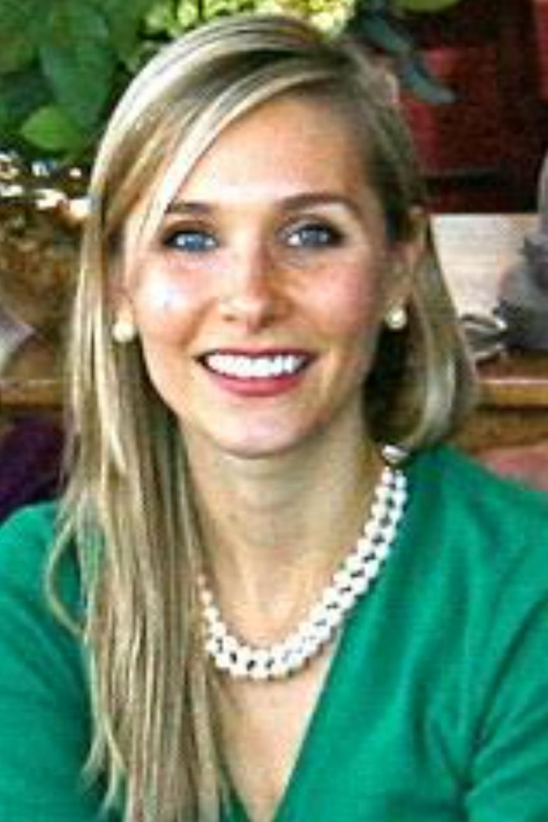 Who is Christine Baranski's Daughter Isabel Cowles: A Private Life Away ...