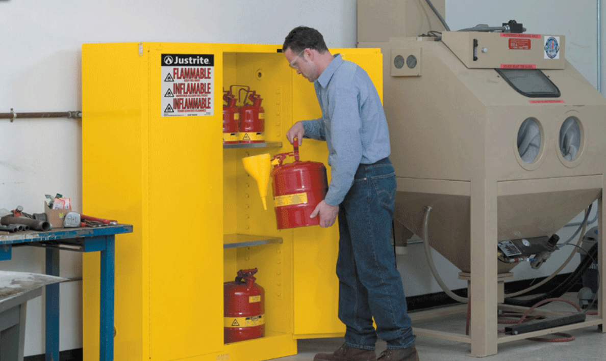 Navigating Rack Cabinet Safety: A Deep Dive into Security Features and ...