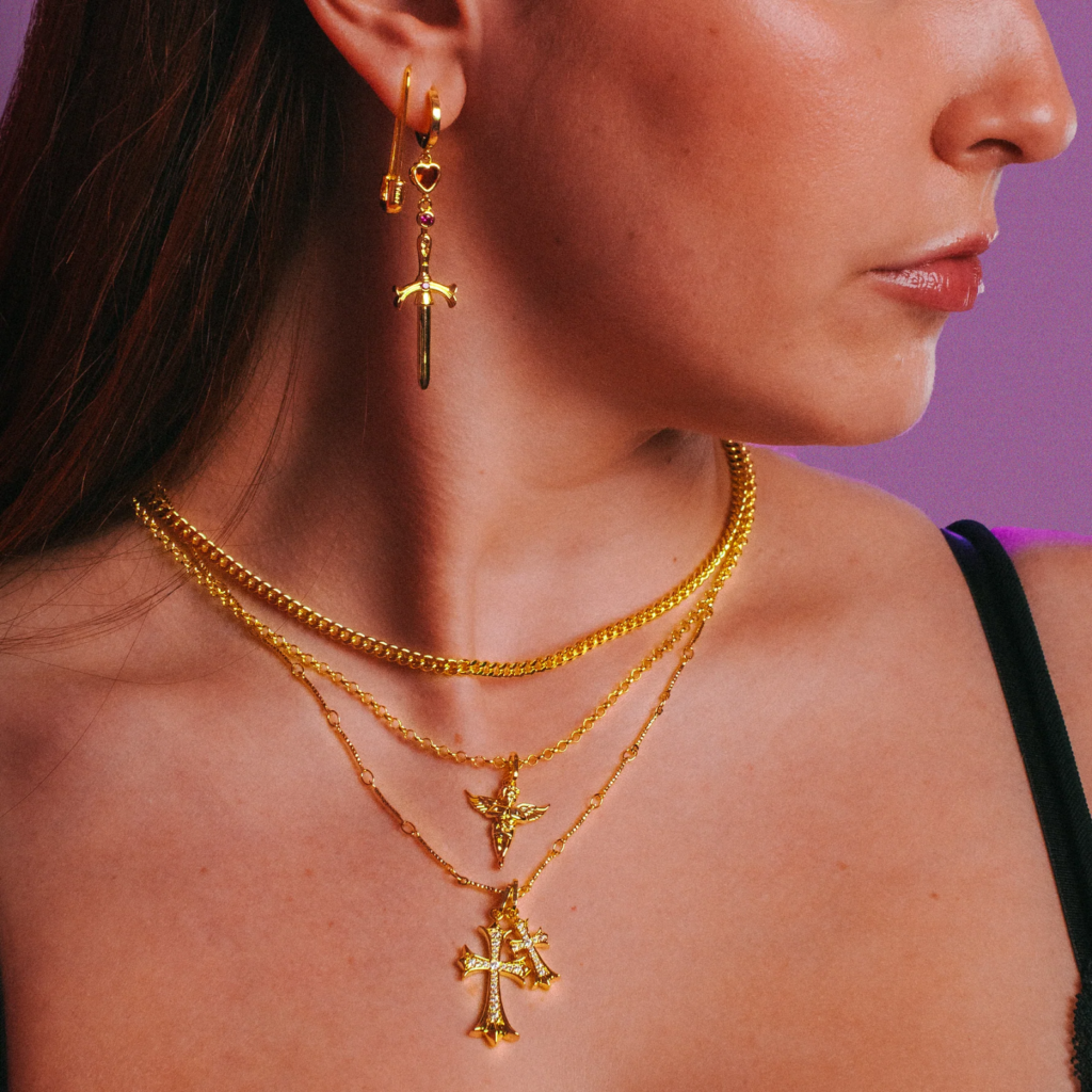 Breaking Boundaries: Avant-Garde Aesthetics Redefining Modern Jewelry ...