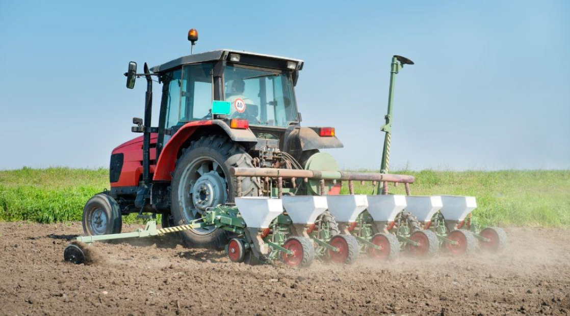 Best Mahindra Tractor for Small Farms in India 2025 | Tech Magazine